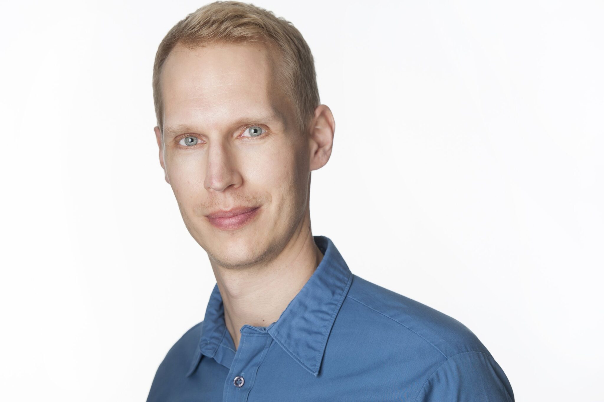 Jonathan Seinen | École nationale de théâtre du Canada